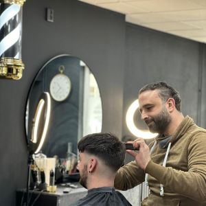 Agha de Barber | Kapper | Knipklok